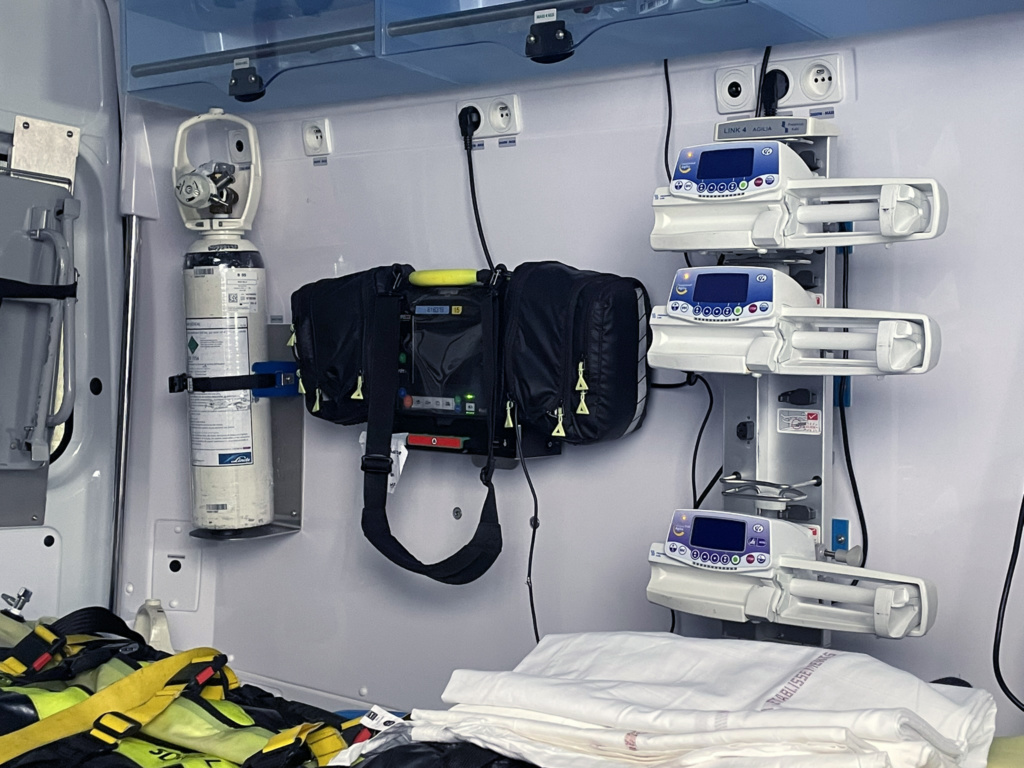 Heartstream advanced life support customer stories